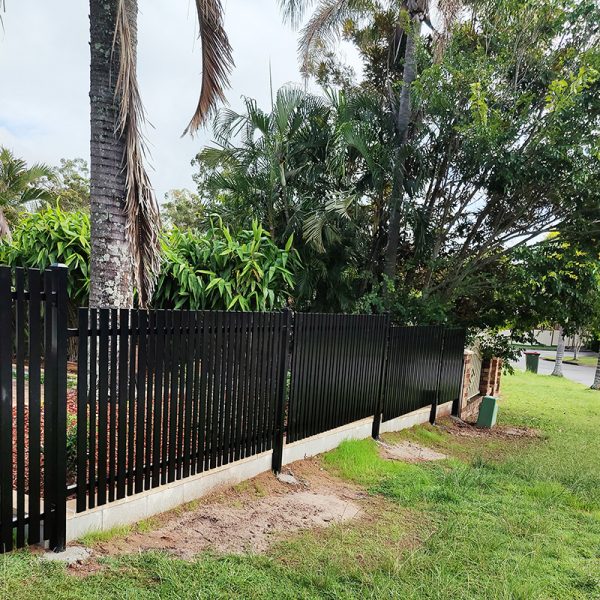 Batten Fence – Platinum Ocean International
